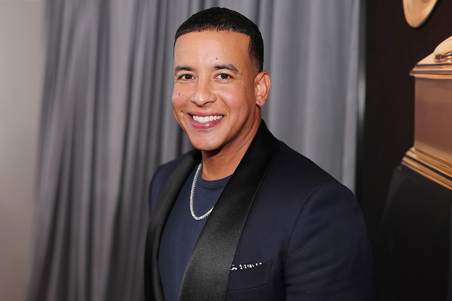 Daddy Yankee Wiki - Career, Age, Wife, Children, Awards and Net Worth ...